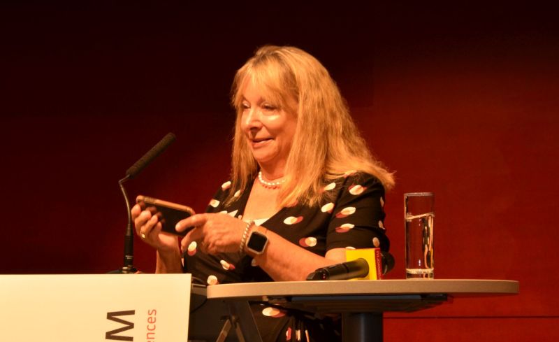 Gilly Salmon – ZML OER FH JOANNEUM